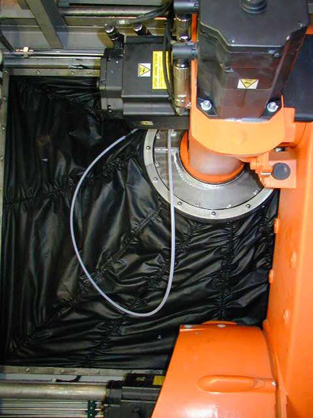 Fensterschutz für Roboter - Roboterschutzsysteme Roboterschutzhüllen